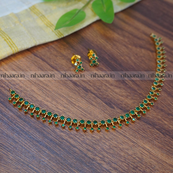 Gold Lakshya Necklace Set - Green NA723 – nihaara